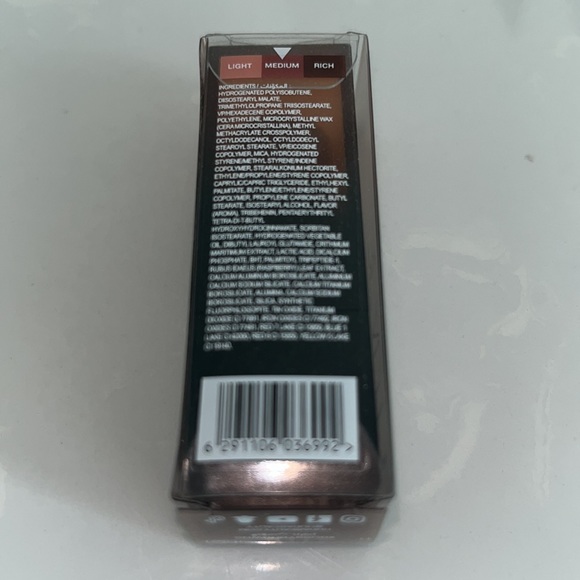 HUDA BEAUTY | Makeup | Huda Beauty Power Bullet Cream Hydrating ...